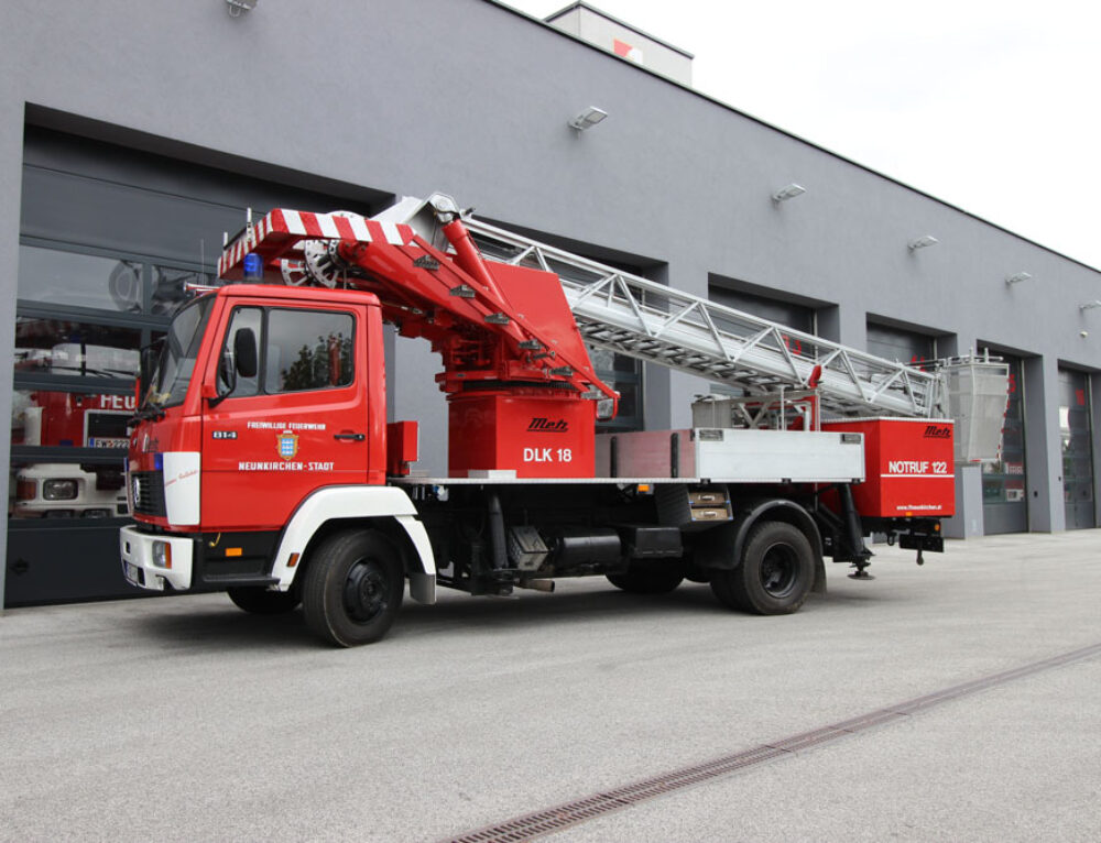 Hubsteiger - FF Neunkirchen